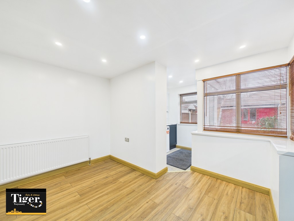 Ivy Avenue, Blackpool, FY4 3QG - Tiger Estates